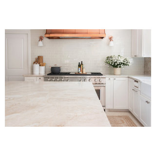 1960's Remodel - Traditional - Houston - by Lynn Holender Designs | Houzz