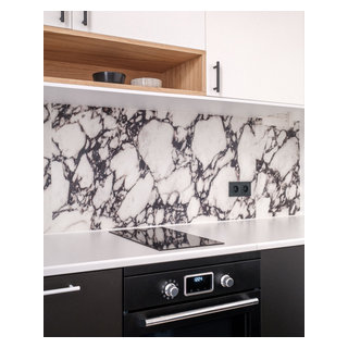 L’optimisation tout en contraste, 16m2 à Paris - Contemporary - Kitchen ...