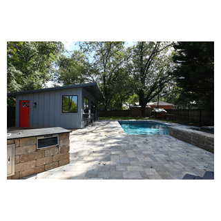 In-town Pool House - Contemporary - Atlanta - by JOMA Construction | Houzz