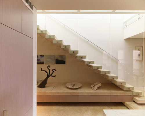 Best 100 Contemporary Straight Staircase Ideas | Houzz