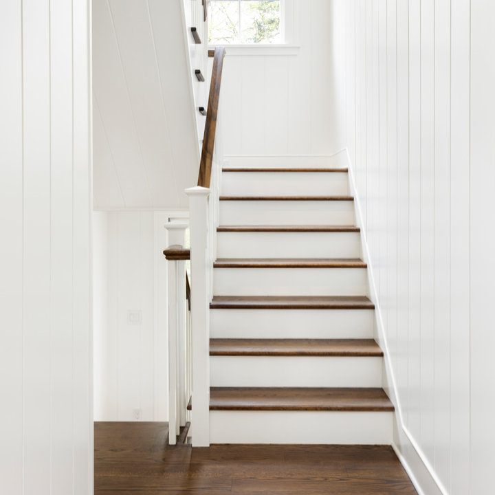 75 Beautiful Staircase with Tongue and Groove Walls Ideas and Designs ...