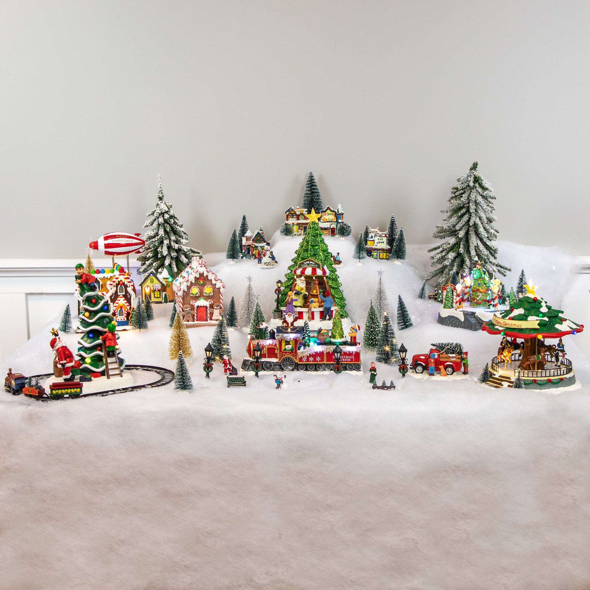 7" LED Lighted Gingerbread Christmas Candy House Village Display ...