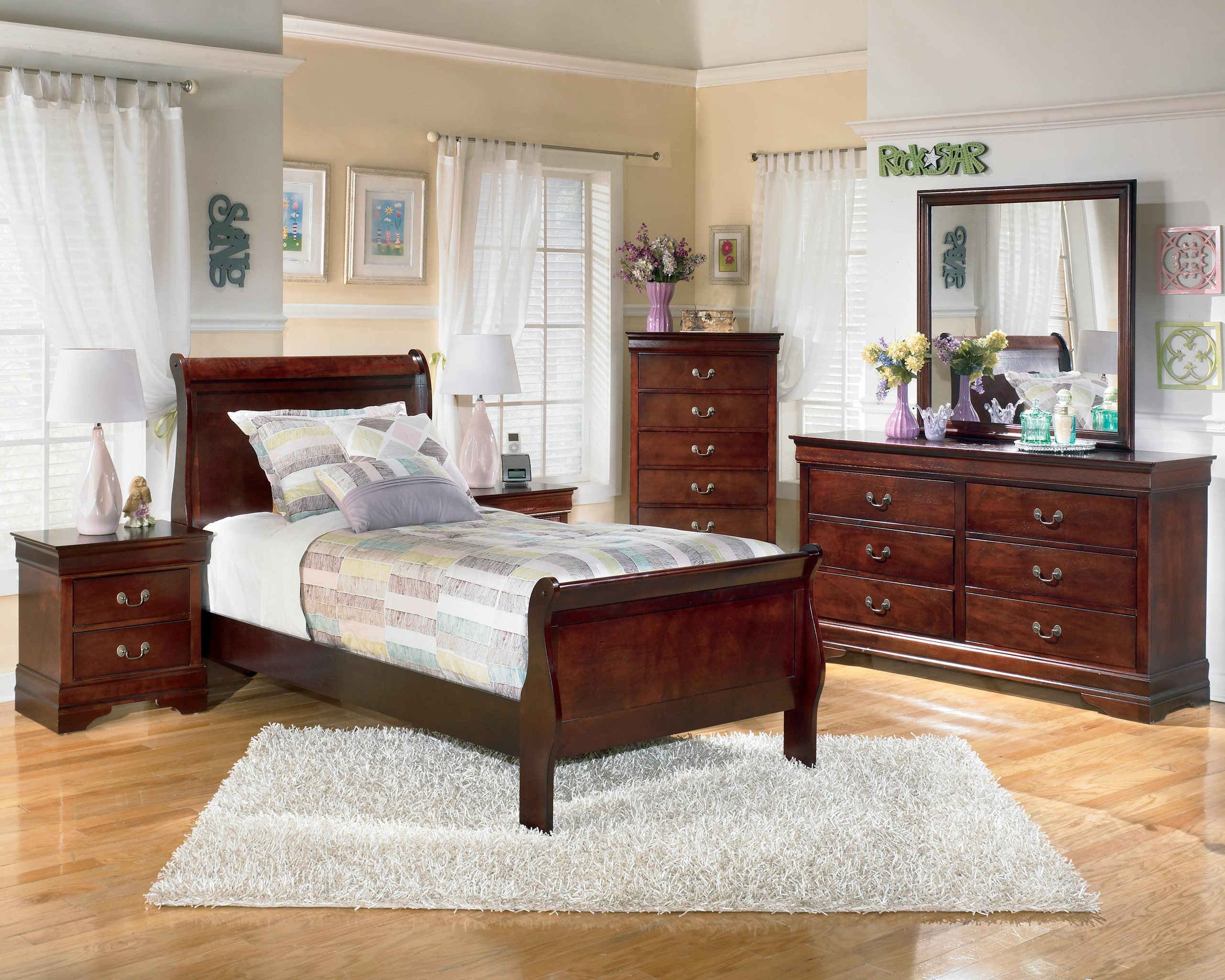Alisdair Twin Sleigh Bed in Dark Brown FedEx/UPS - Traditional - Kids ...