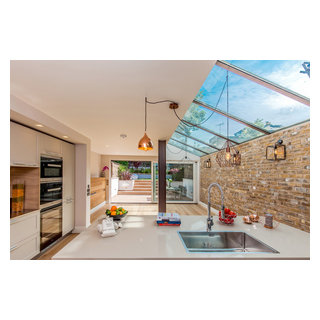 Bassein Park Road, London - Kitchen - Sussex - by Agness Clark ...