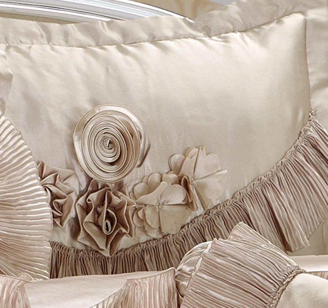 6-Piece Creme Sweet Victorian Satin Comforter Set, California King ...