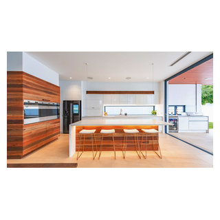 Fixed Window Splashback - Contemporary - Kitchen - Brisbane - by ...
