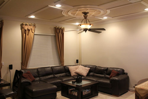 Need advice on plain wall in living room...