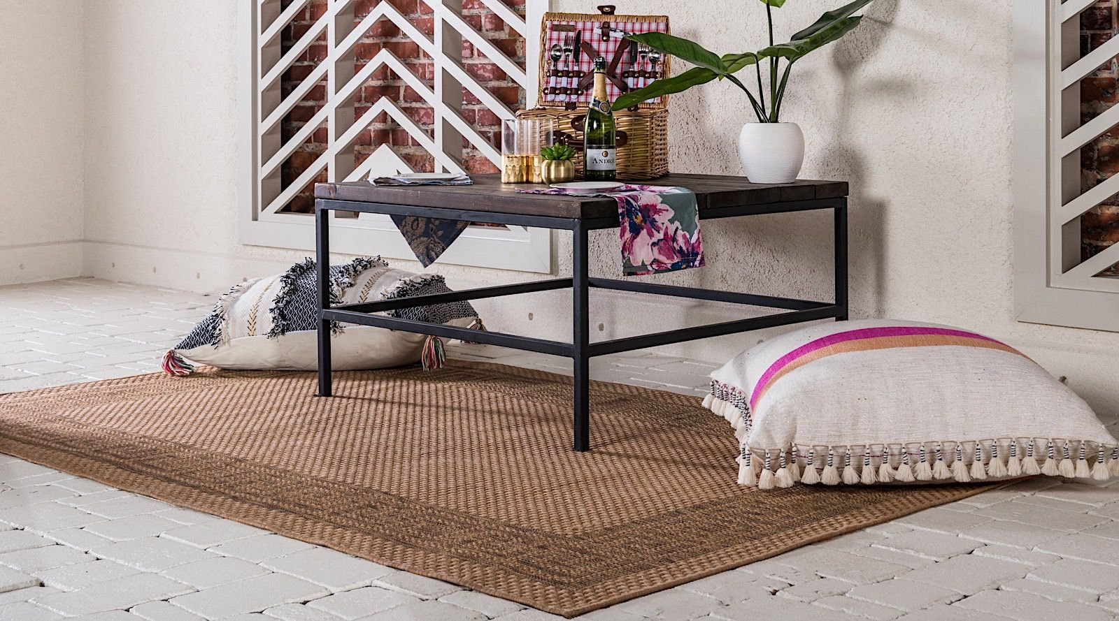 Contemporary Veranda Area Rug, 6' Round - Contemporary - Outdoor Rugs ...