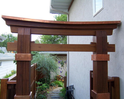 Japanese Arbor | Houzz