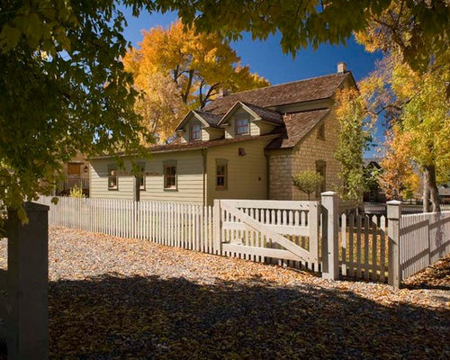 Country Style Fence Home Design Ideas, Pictures, Remodel and Decor