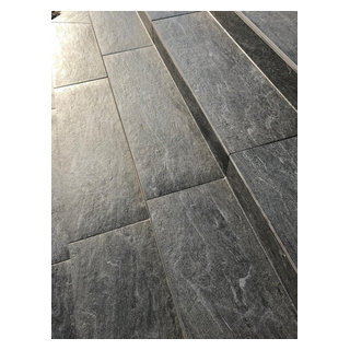 Terrasse mit großer Treppe in den Garten - Staircase - Dortmund - by ...