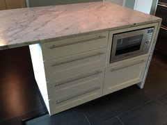 Do you like your drop in cooktop with wall oven mounted beneath ...