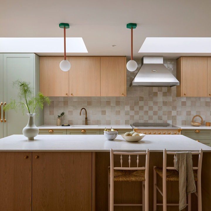 75 Beautiful Medium Sized Kitchen Ideas and Designs - September 2025 ...