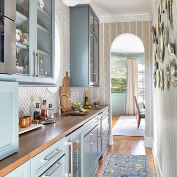 トラディショナルスタイルのおしゃれなホームバーの画像 75選 - 2026 年 1月 | Houzz (ハウズ)