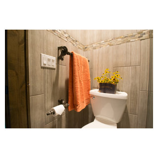 Rustic Cabin: Powder Room - Rustic - Powder Room - Cedar Rapids - by ...