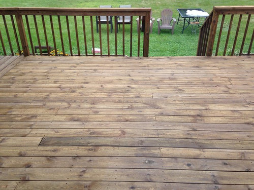 Deck splinters after restaining- is this normal?