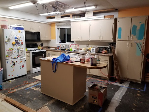 Kitchen layout help, please?
