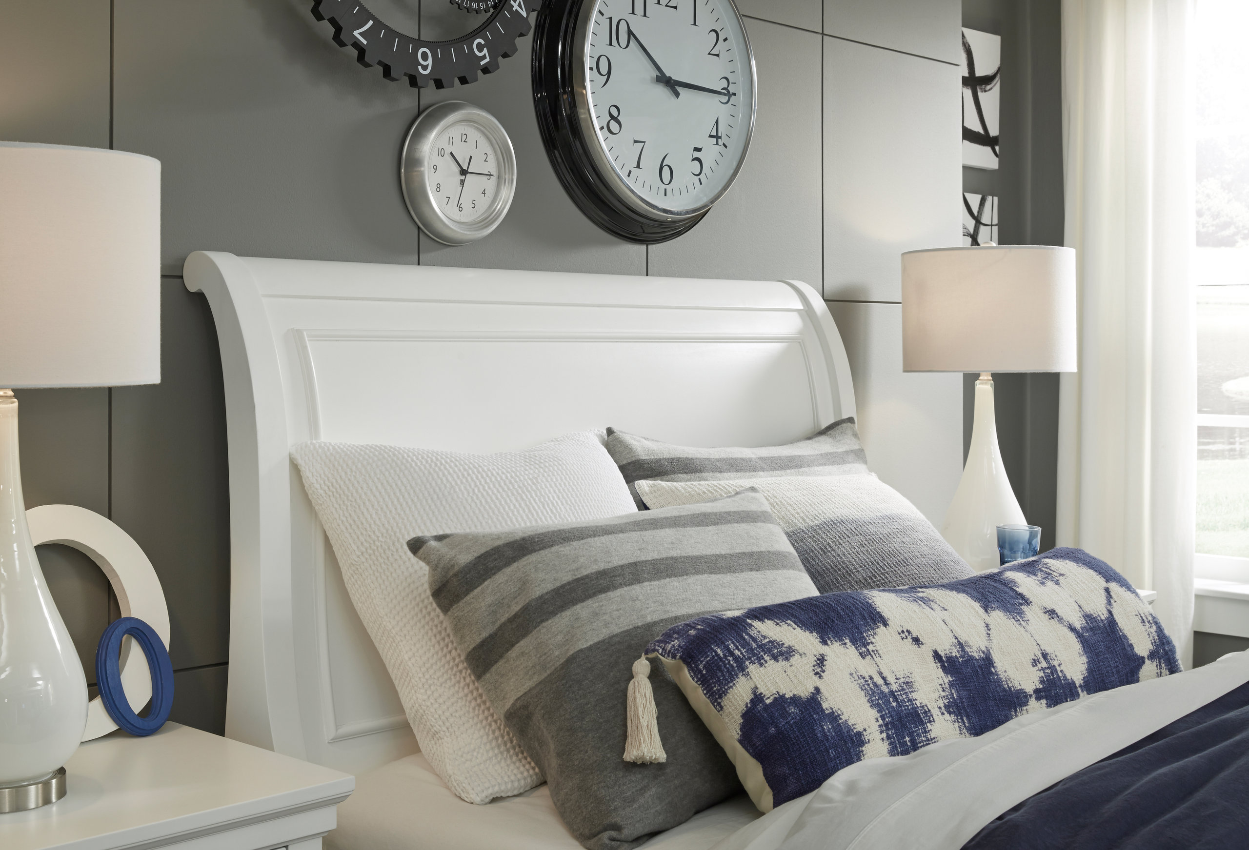Canterbury Complete Sleigh Bed, Full, Natural White, Full - Traditional ...