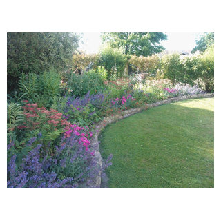 Prairie border - Farmhouse - Landscape - Cambridgeshire - by Gee ...