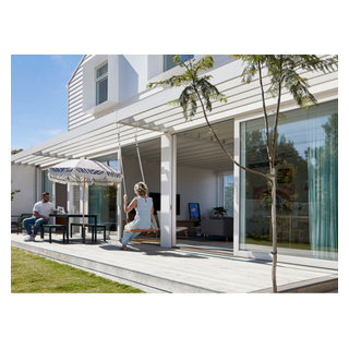Brighton White House - Melbourne - by Macasar Building | Houzz AU