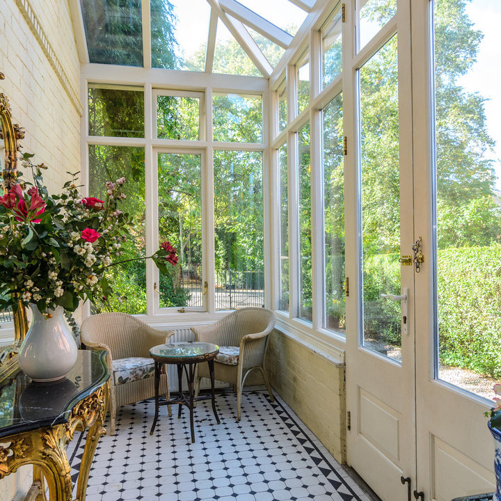 75 Beautiful Small Conservatory Ideas and Designs - May 2026 | Houzz UK