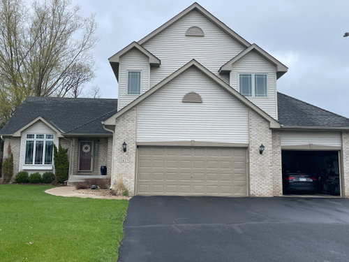 New exterior and roof color on 25 year old house | Houzz Forum