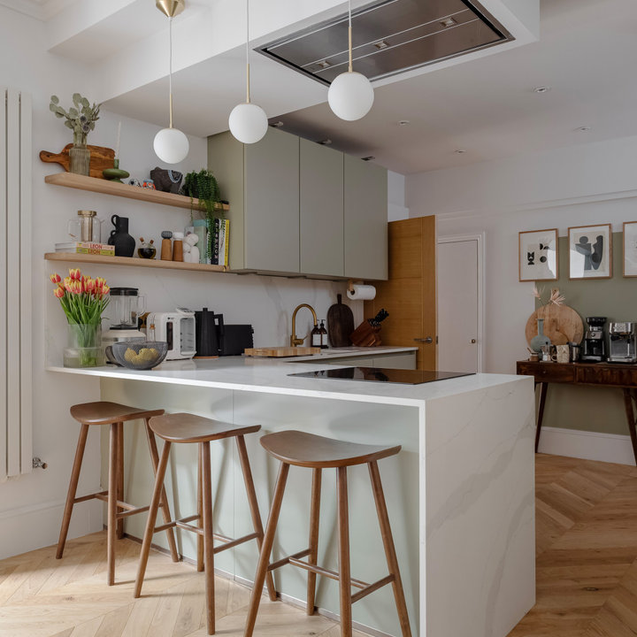 75 Beautiful Medium Sized Kitchen Ideas and Designs - October 2025 ...