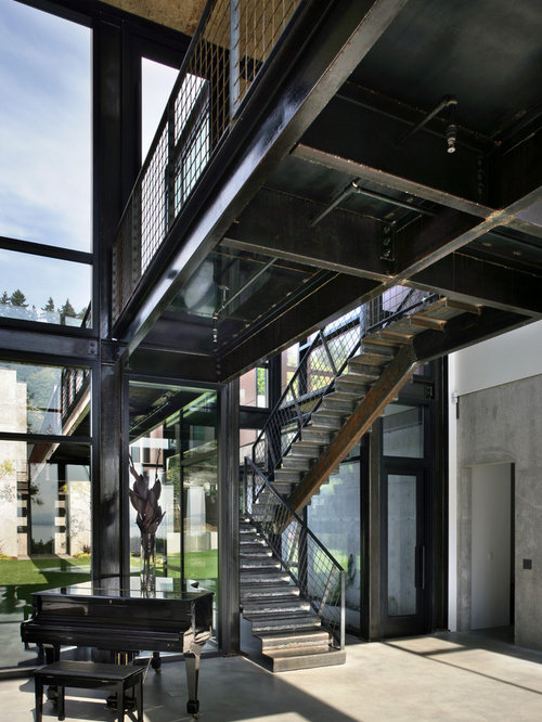 Best Industrial Staircase Design Ideas & Remodel Pictures | Houzz