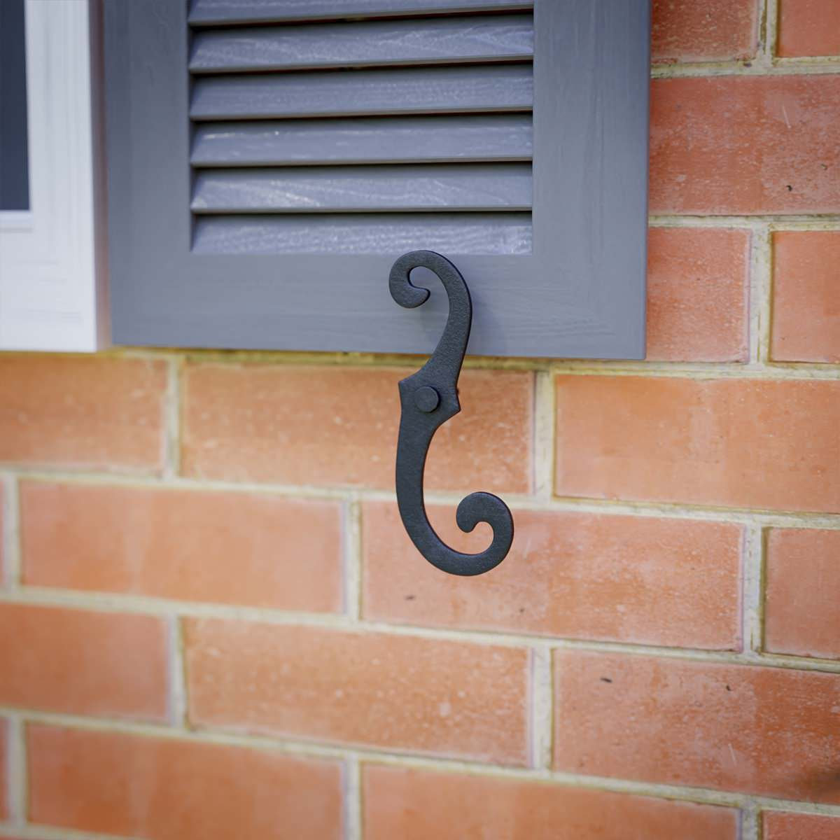 Black Shutter Dog Holders 6.5" L S Style Aluminium Rust Resistant Pack ...