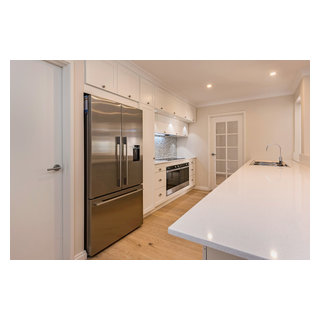 Kingsley Kitchen - Beach Style - Kitchen - Perth - by Studio Seventy ...