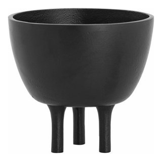 Magpie Glas - Bowl In Traditional Style-6 Inches Tall and 6 Inches Wide ...