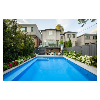 A Smallish Backyard with Personality - Contemporary - Pool - Toronto ...