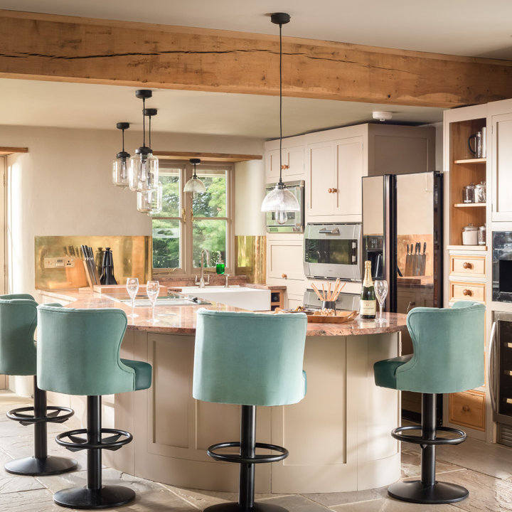 75 Beautiful Large Kitchen Ideas and Designs - April 2024 | Houzz UK