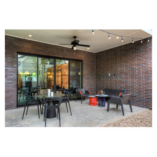 Dutch Modern Residence - Patio - Austin - by Urbanspace Interiors | Houzz
