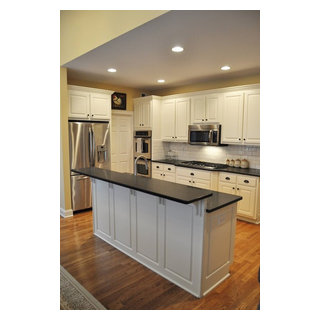 Fulmer Kitchen - Traditional - Kitchen - Atlanta - by Northeast Georgia ...