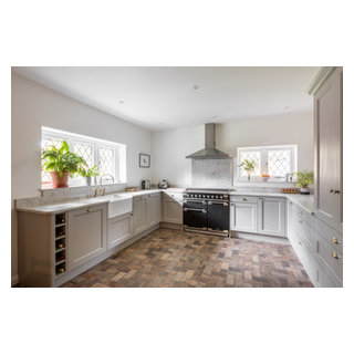 Estate Lodges, East Grinstead - Farmhouse - Kitchen - Sussex - by ...
