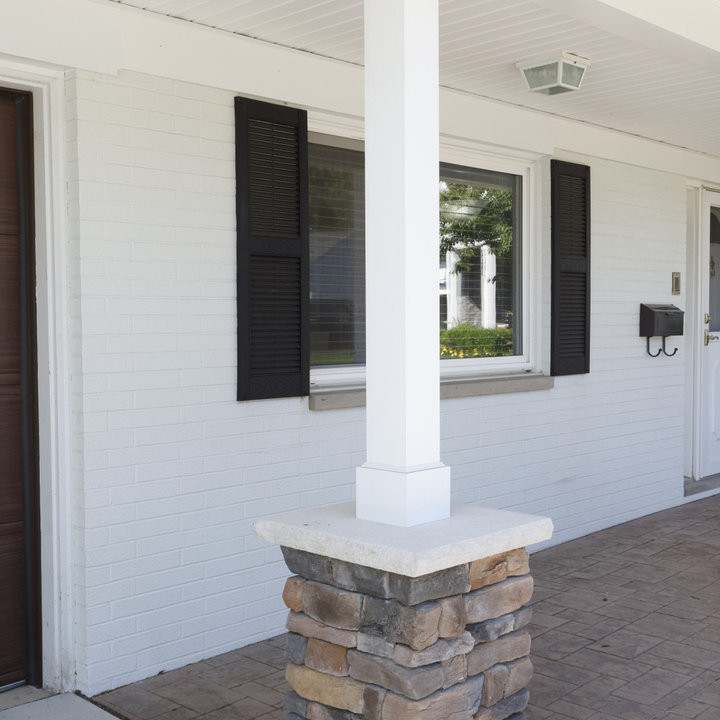 75 Modern Porch Column Ideas You'll Love - October, 2025 | Houzz