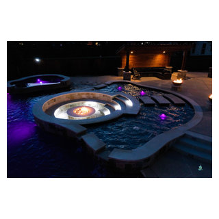 Selah Pools | 2021 Build of the Year - Rustic - Pool - Dallas - by ...