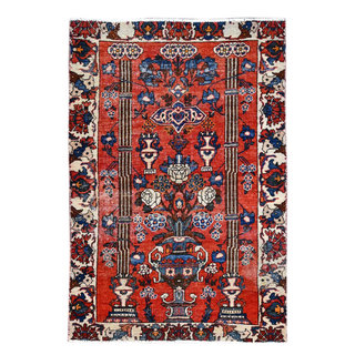 Bullseye Red Old Zoroastrian Bakhtiari Cleaned Soft Wool Oriental Rug 4 ...