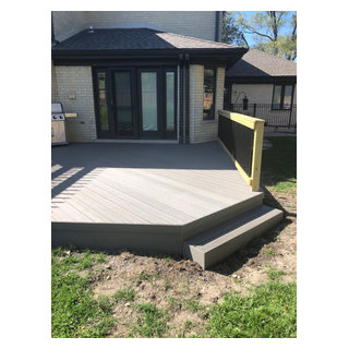 TimberTech Silver Maple with Attached Pergola in Glenview, IL ...