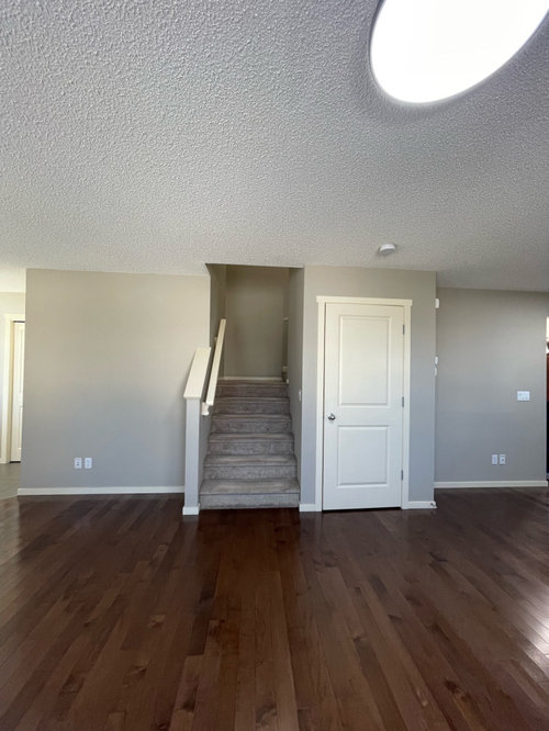 Wall paint suggestions to go with cream / Navajo White trim.