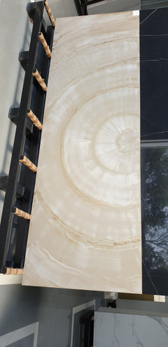 Italian marble for living room wall panelling