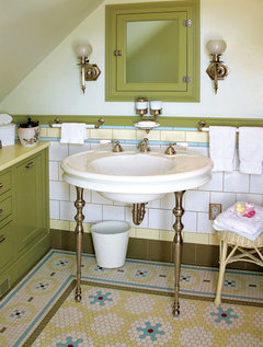 1909 Dutch Colonial Bathroom walls | Houzz Forum