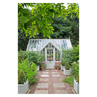 A Tatton Glasshouse for People and Plants - Victorian - Hampshire - by ...