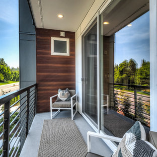 75 Beautiful Balcony With A Roof Extension Pictures & Ideas | Houzz