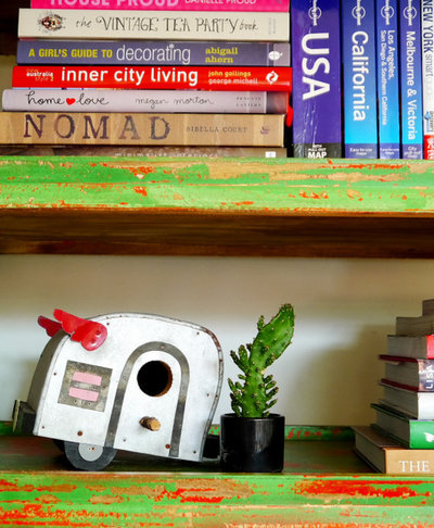 9 Tips for Making Your Shelf Display Look Great