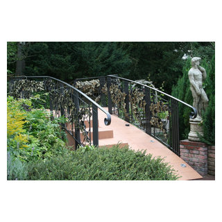 Garden Bridge - Eclectic - Landscape - London - by Villi Zanini Wrought ...
