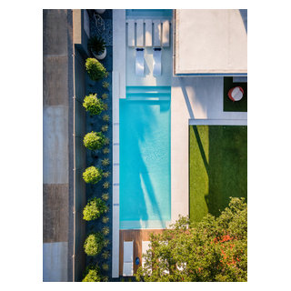 Hallmark Project - Modern - Pool - Dallas - by Elite Outdoor Living | Houzz
