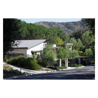 Modern Canyon Home - Modern - Exterior - Orange County - by Stratos ...