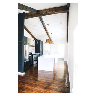 Modern Farmhouse Kitchen - Country - Kitchen - Dallas - by 6th Ave ...